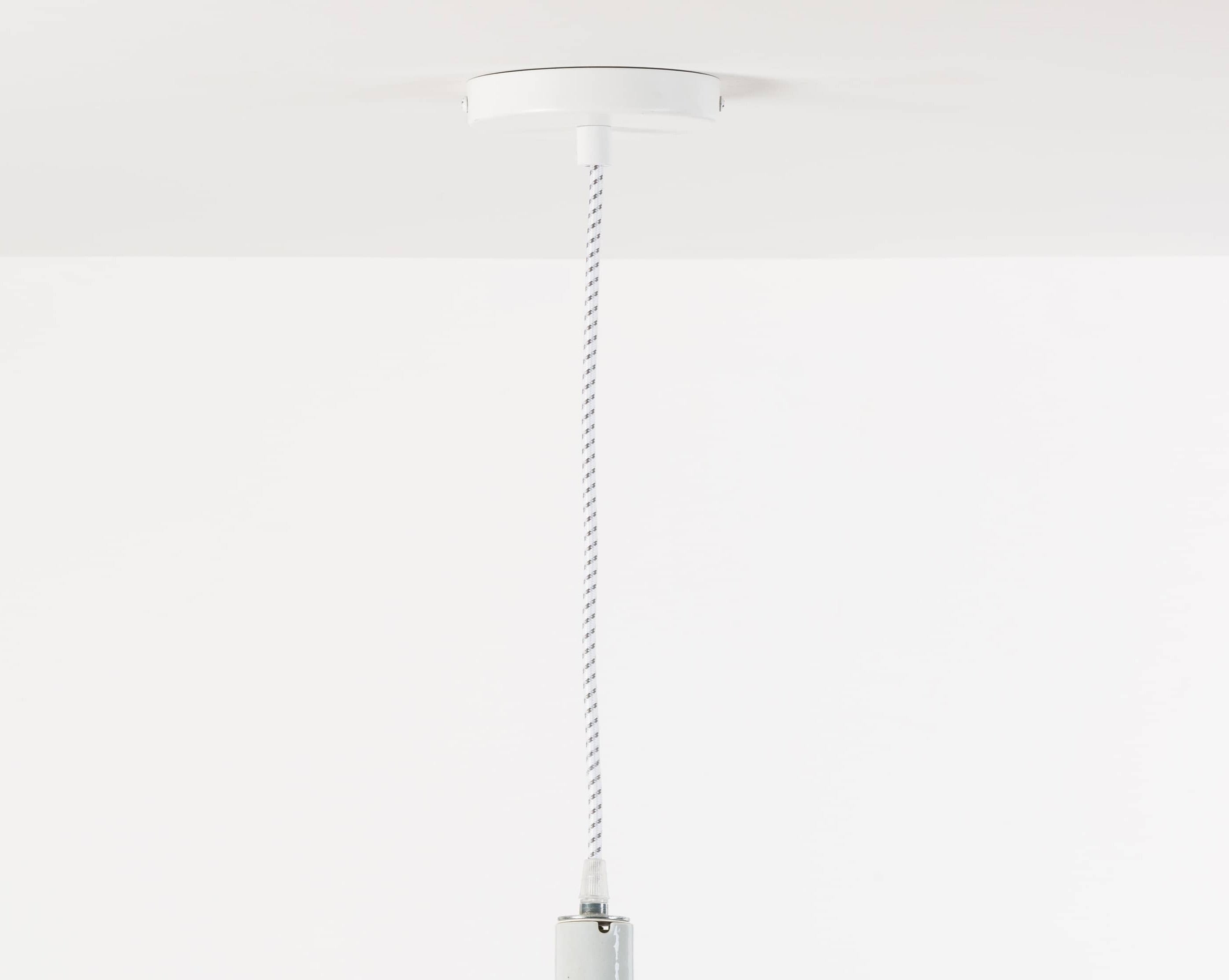 Cloth Covered Wire - White & Gray Dot – Color Cord Company